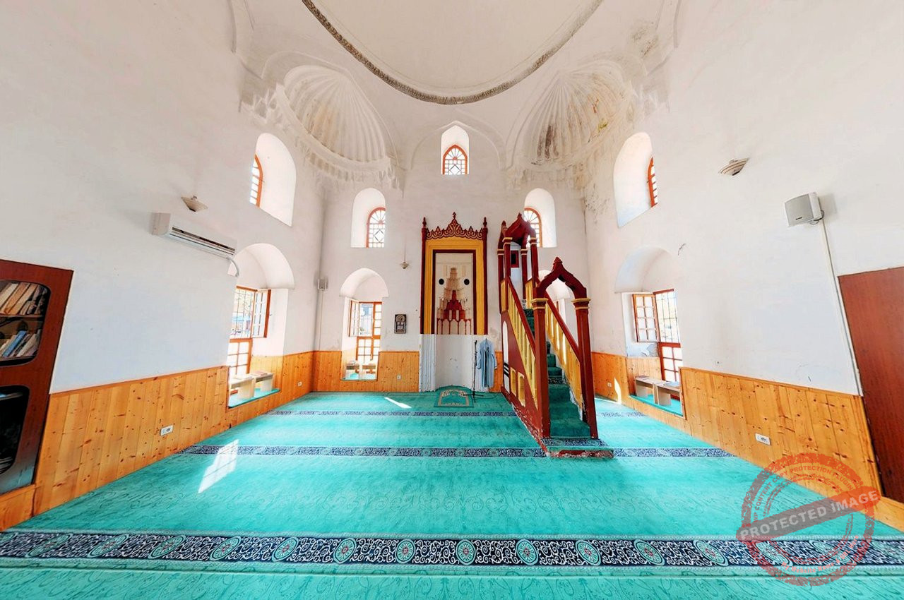 Muradie Mosque - Albania Tourist Places
